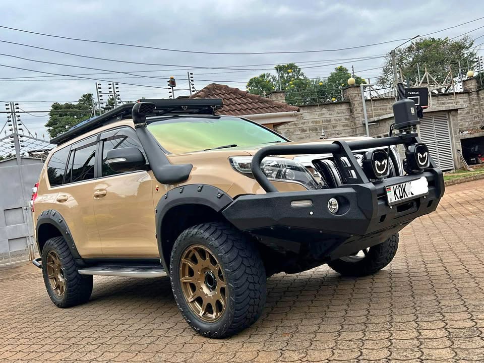 2015 Toyota Land Cruiser Prado J150 – Gari Safi